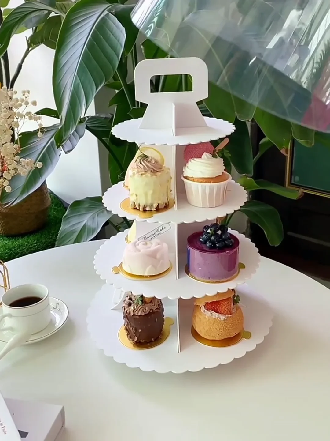 Bespoke Transparent Multilayer Trapezoid Mini Cake Fruit Pie Cake ...