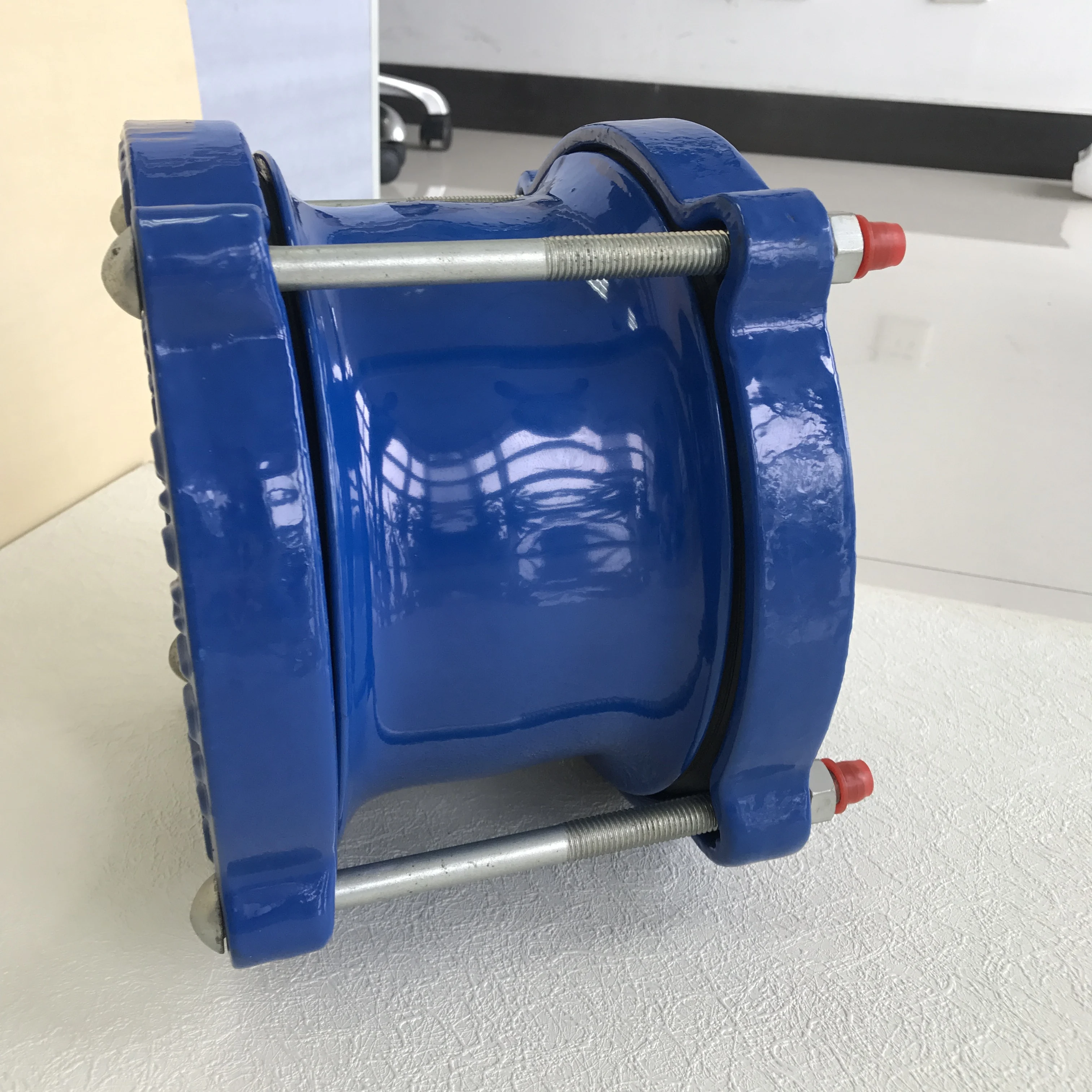 Universal Flexible Coupling Used For Di Pipe,Pvc Pipe And Steel Pipe ...