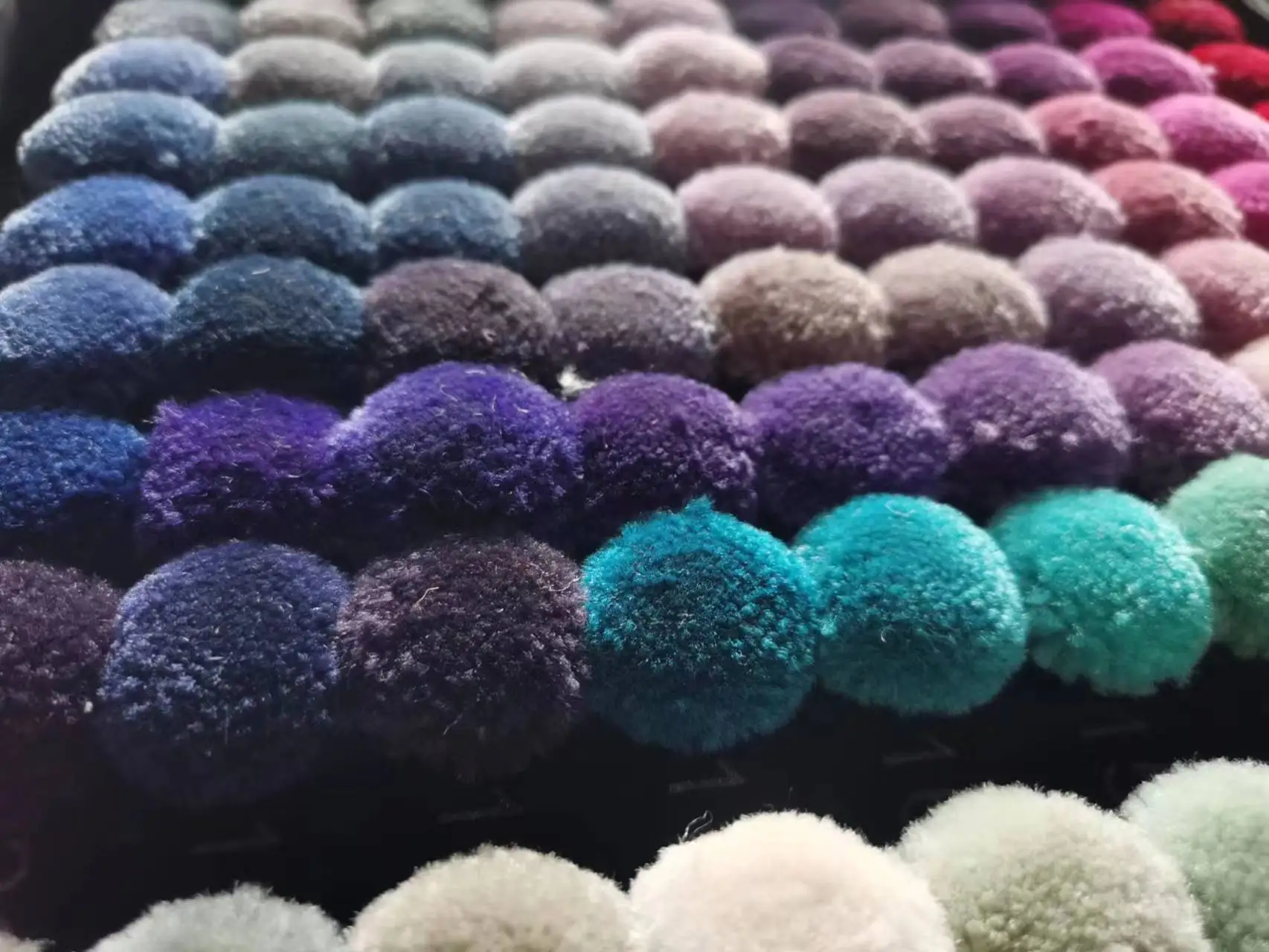 Shop High End Carpets - Luxury Wool Area Rugs for Home