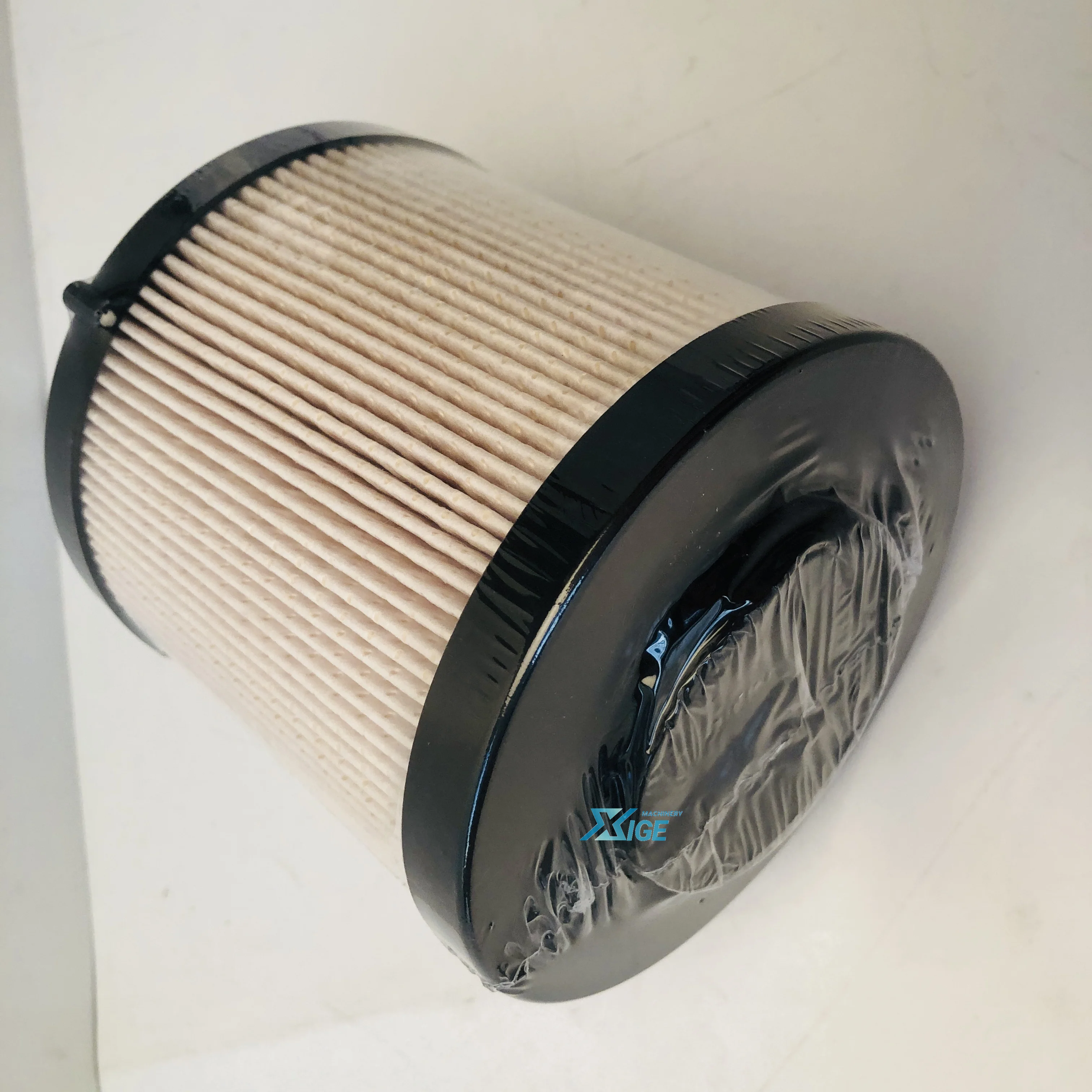 Excavator Spare Parts Re67901 A14-01460 17213ee 60282026 Fuel Filter ...