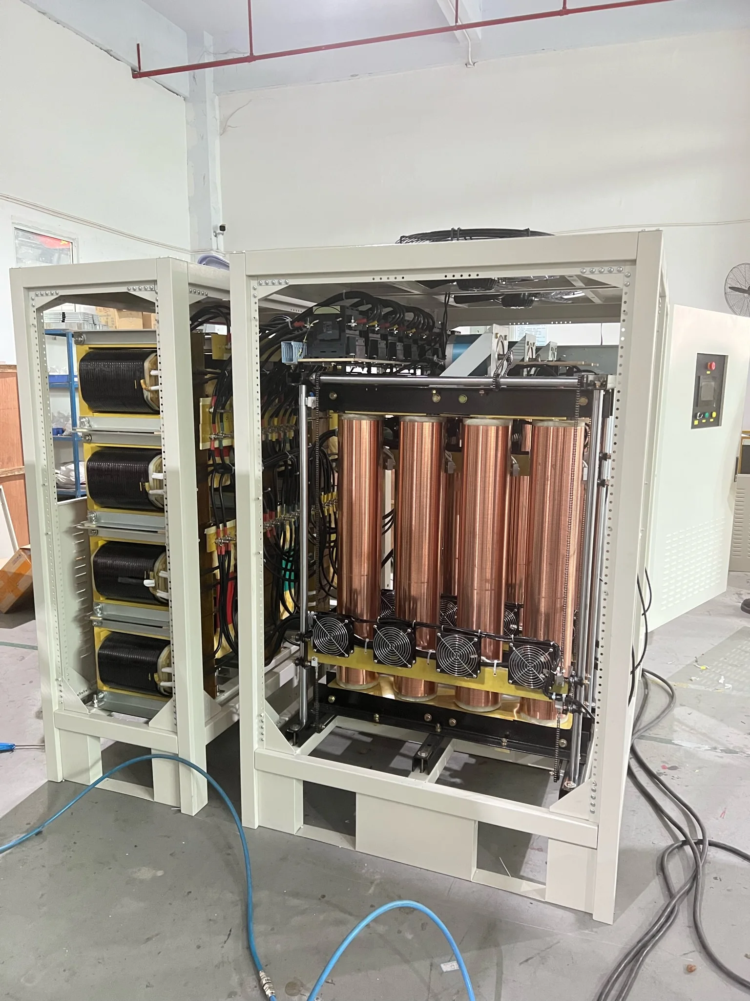 100kw 200kw 300kw 500kw 1000KW Single Phase Three Phase 220V 380V Servo Motor Automatic Voltage ...