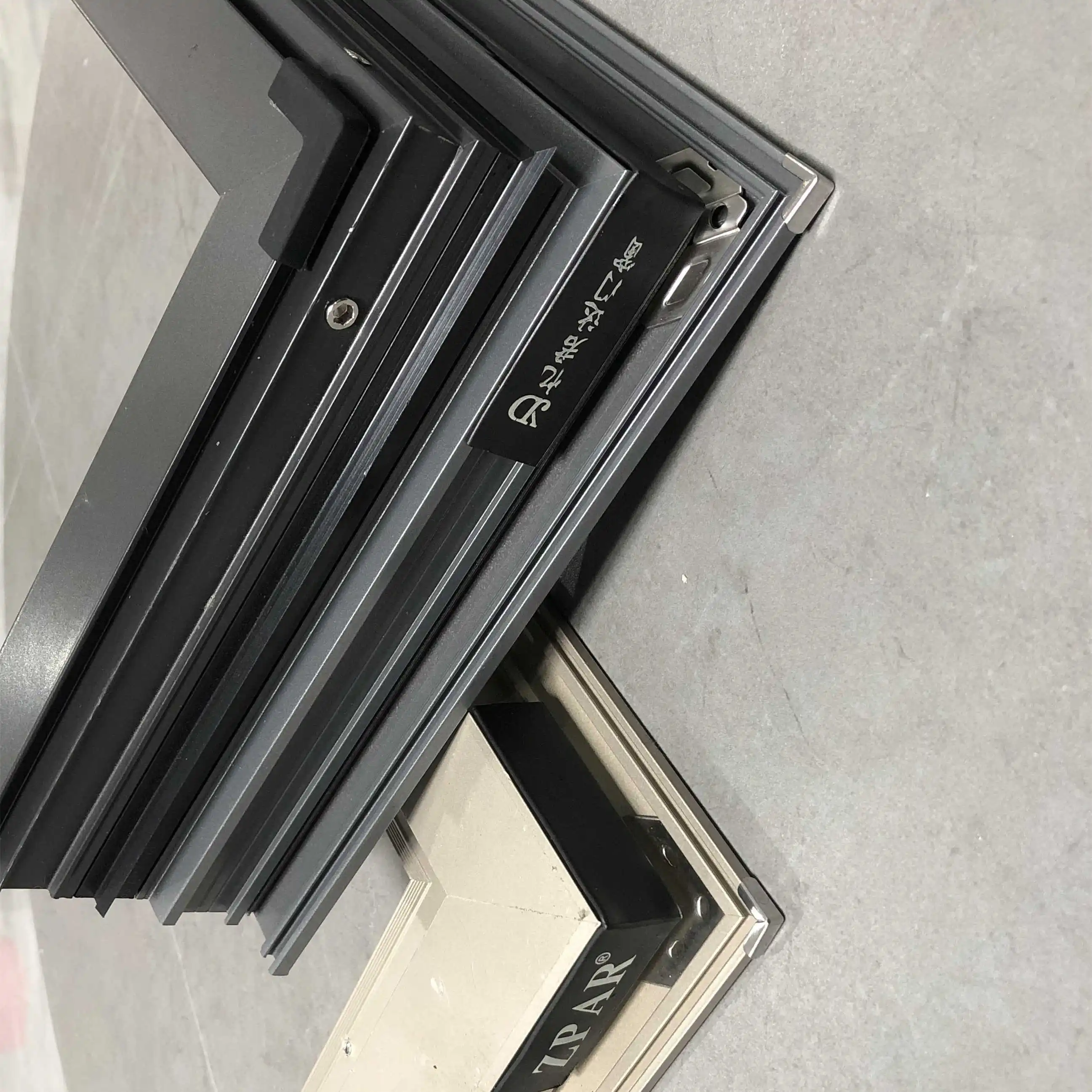 European Standard groove Universal Corner| Alibaba.com