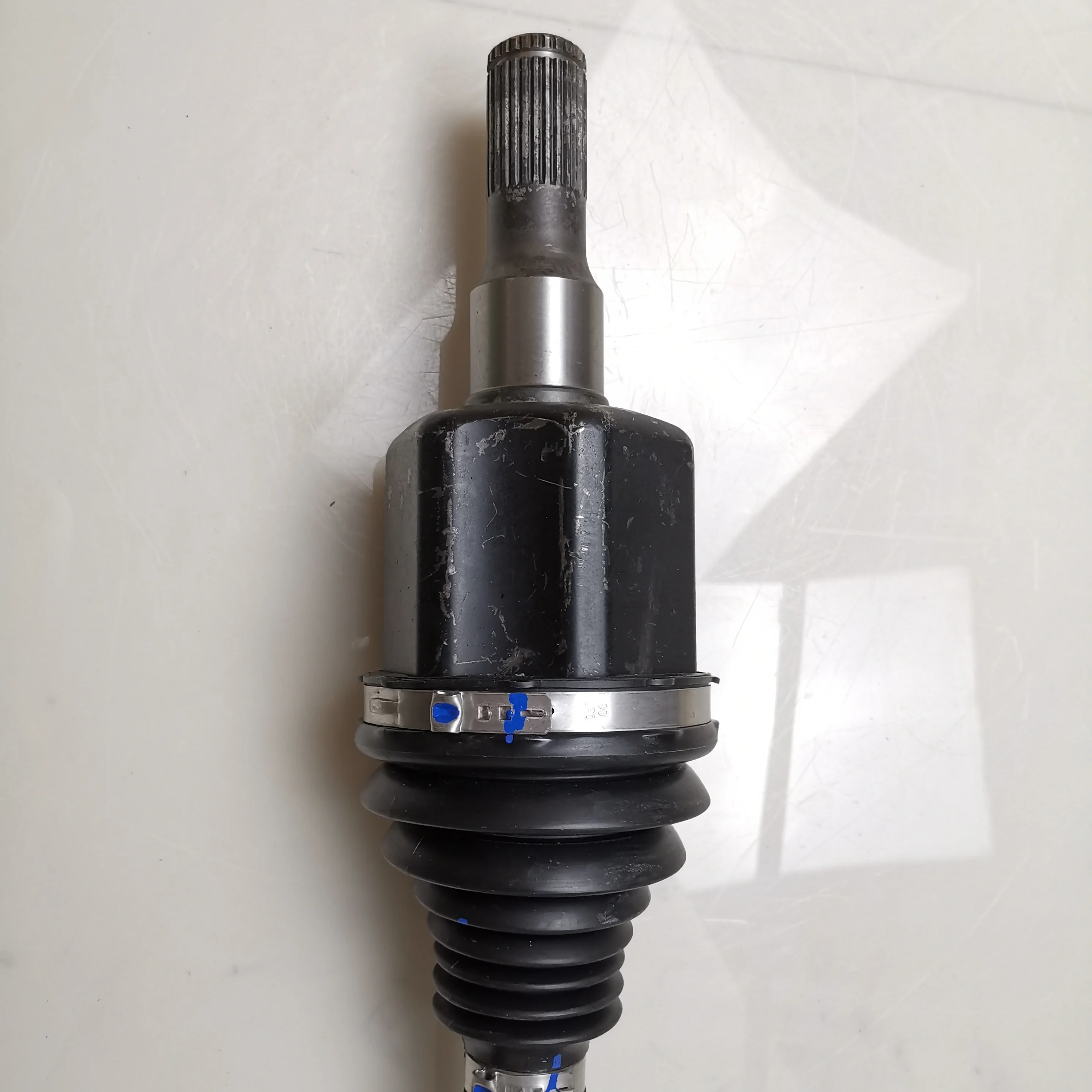 Original SAIC MAXUS T60 Front Drive Axle Shaft C00048033