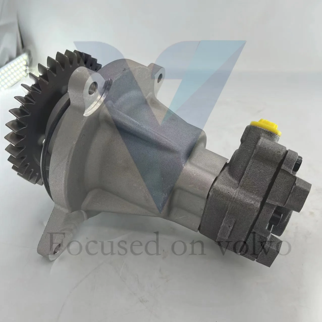 Pompa Oli Mesin D13 Untuk Volvo 480d - Buy Excavator Parts Fuel Pump ...