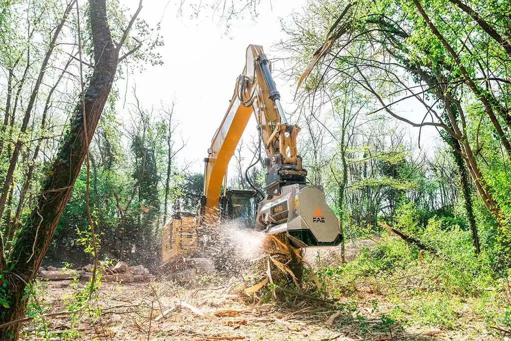 Mini Excavator Tree Mulcher - Efficient Forestry Tool