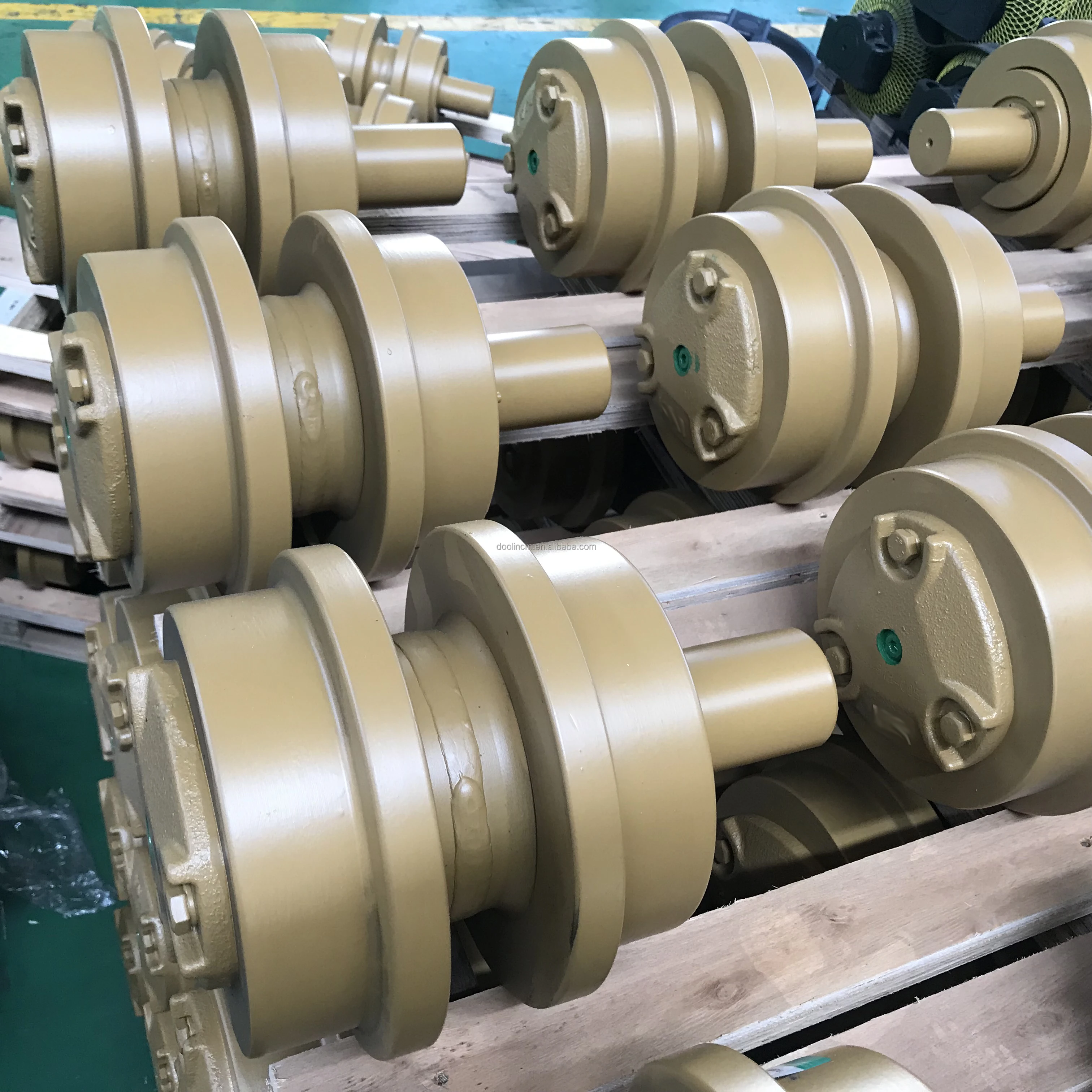 EC460 Excavator Top Roller 141-813-0052 - Durable & Reliable