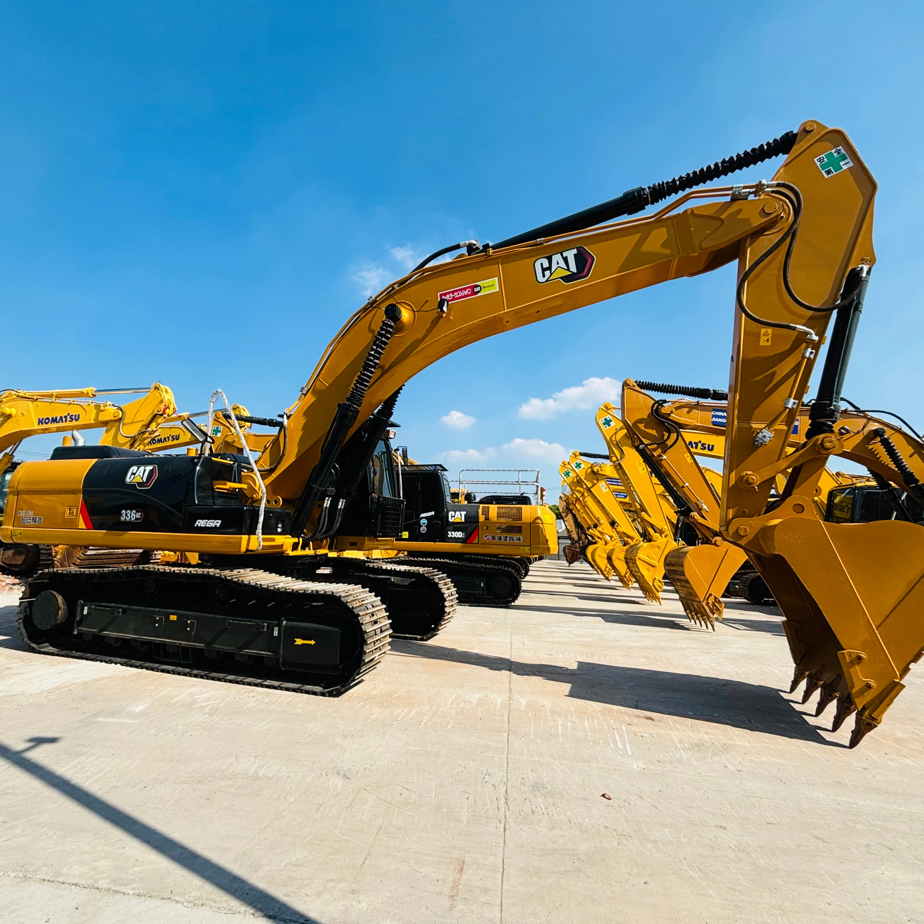 Japan Imported High Performance Caterpillar Digging Machine Best Price ...