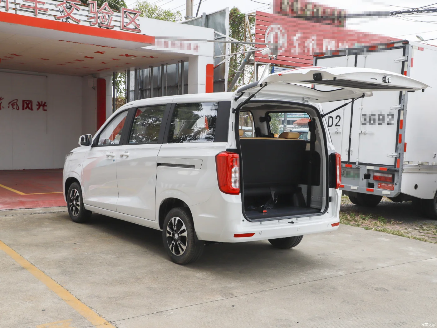 In Stock Sale Dfsk Fencon E380 2023 Taxi Version Comfortable Mpv 8 Seats 350km Rwd Dfsk Mini Van ...