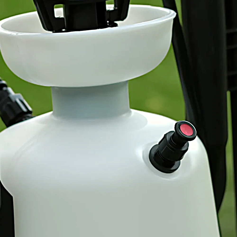 4.2 Gallon 16 Liters Agricultural Farm Manual Pressure Trolley Garden ...