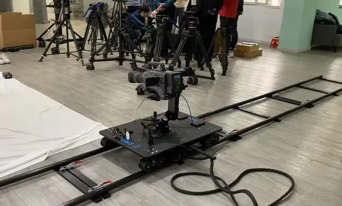 Motorized Dolly ST2000 - Professional Video Equipment