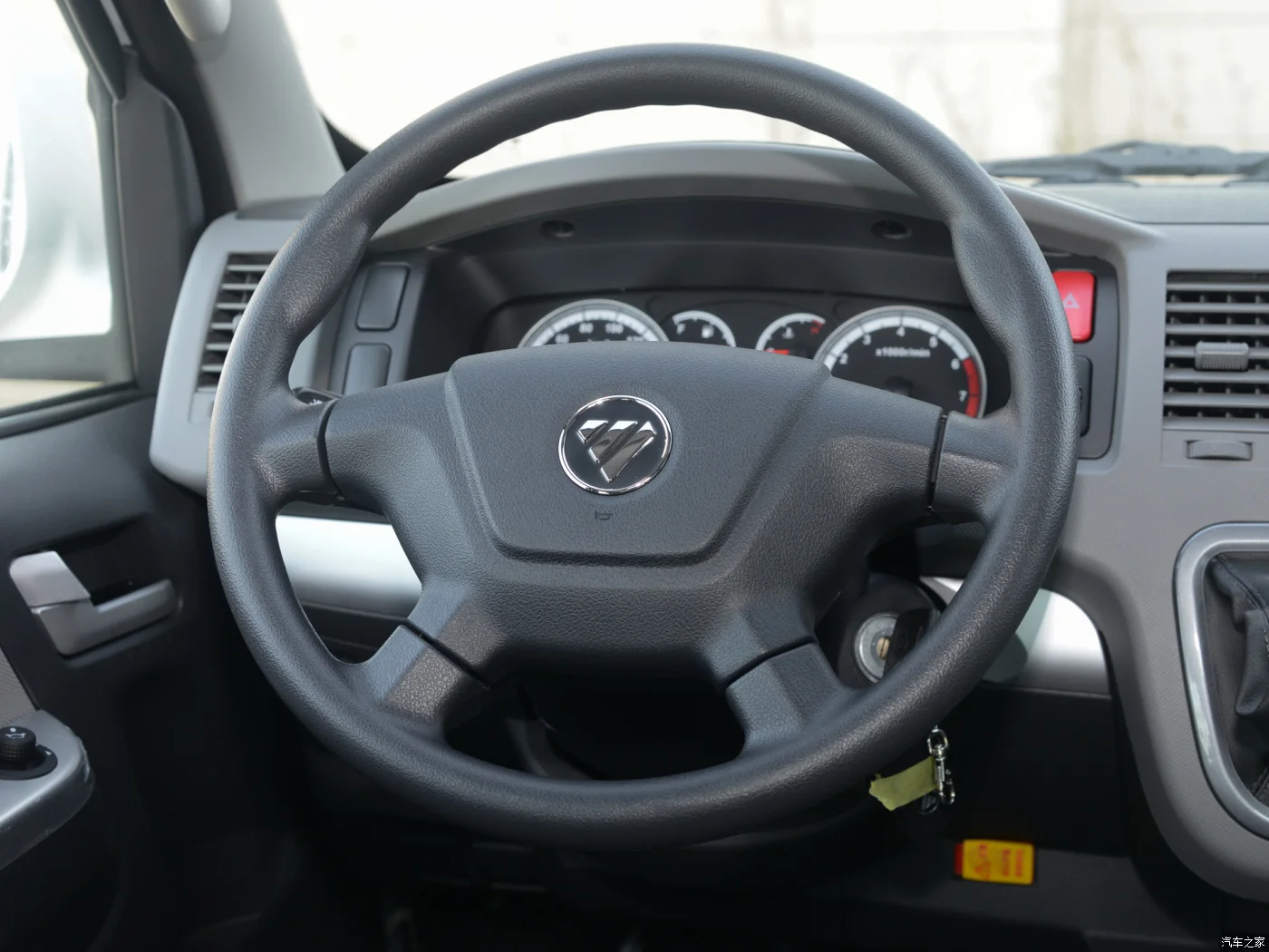 2023 Foton Hiace Bus Van Lhd Rhd Used Mini Bus Diesel Engine Mini Van ...