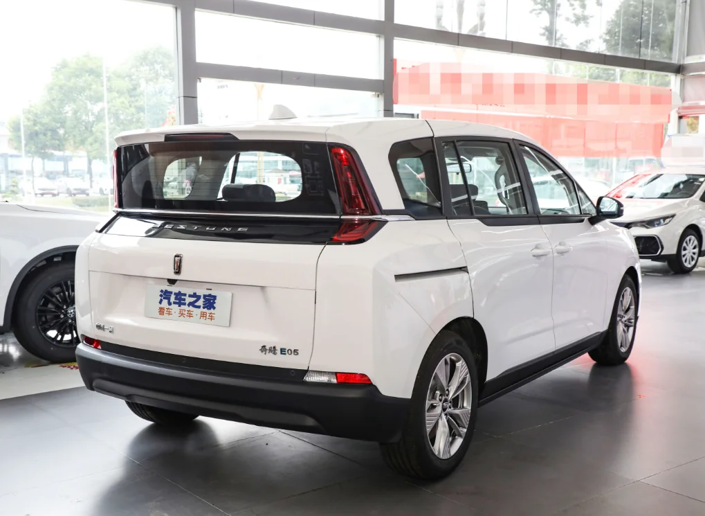 Sz Benteng Nat 2024 New Energy Vehicles Left Steering Ev Cars 5-seat ...