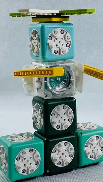 All That Wheels Programmable Magnetic Blocks Set Of Magicubot Brain ...