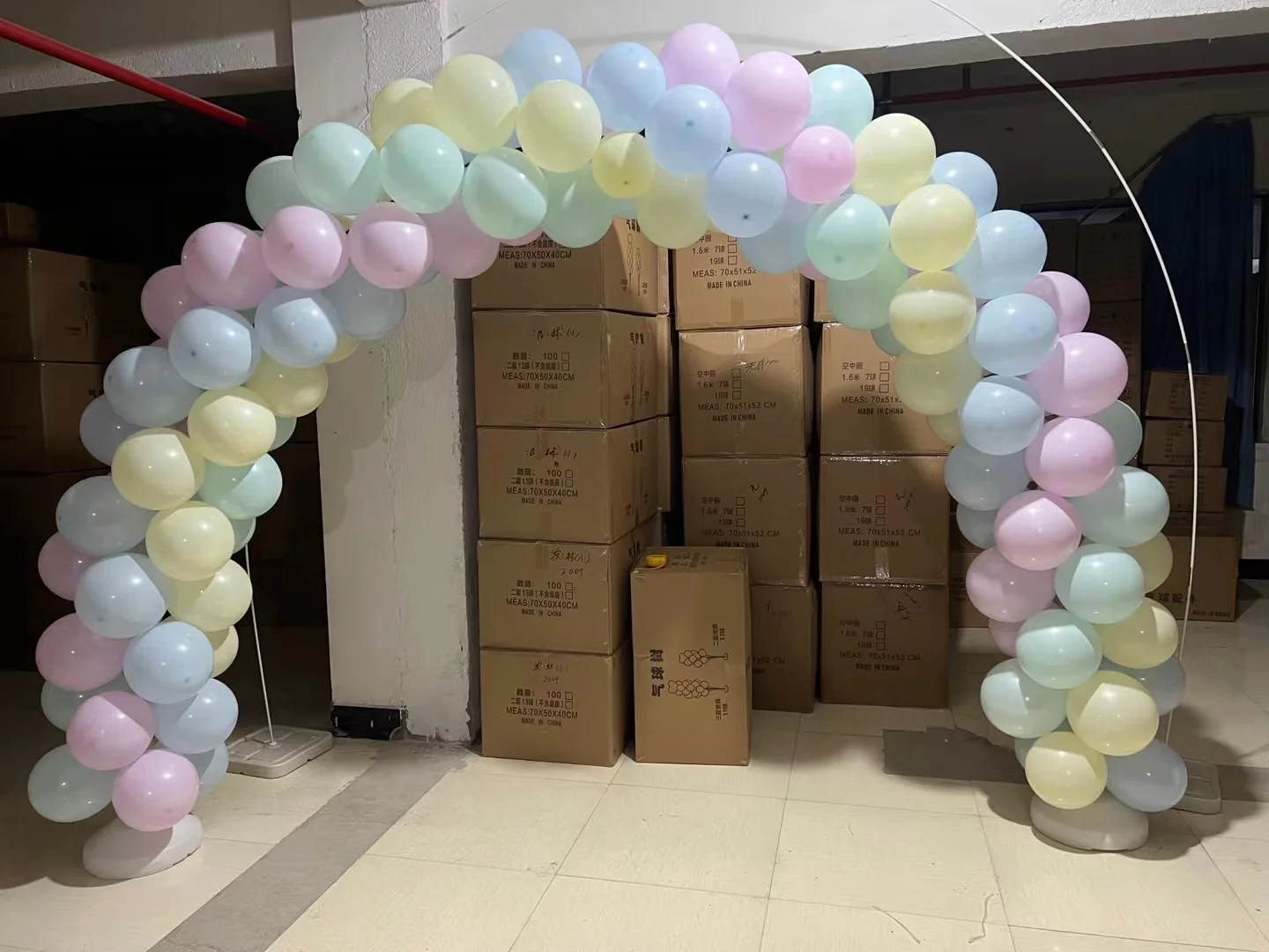 Adjustable Balloon Arch Stand Kit With Water Fillable Base Balloon ...