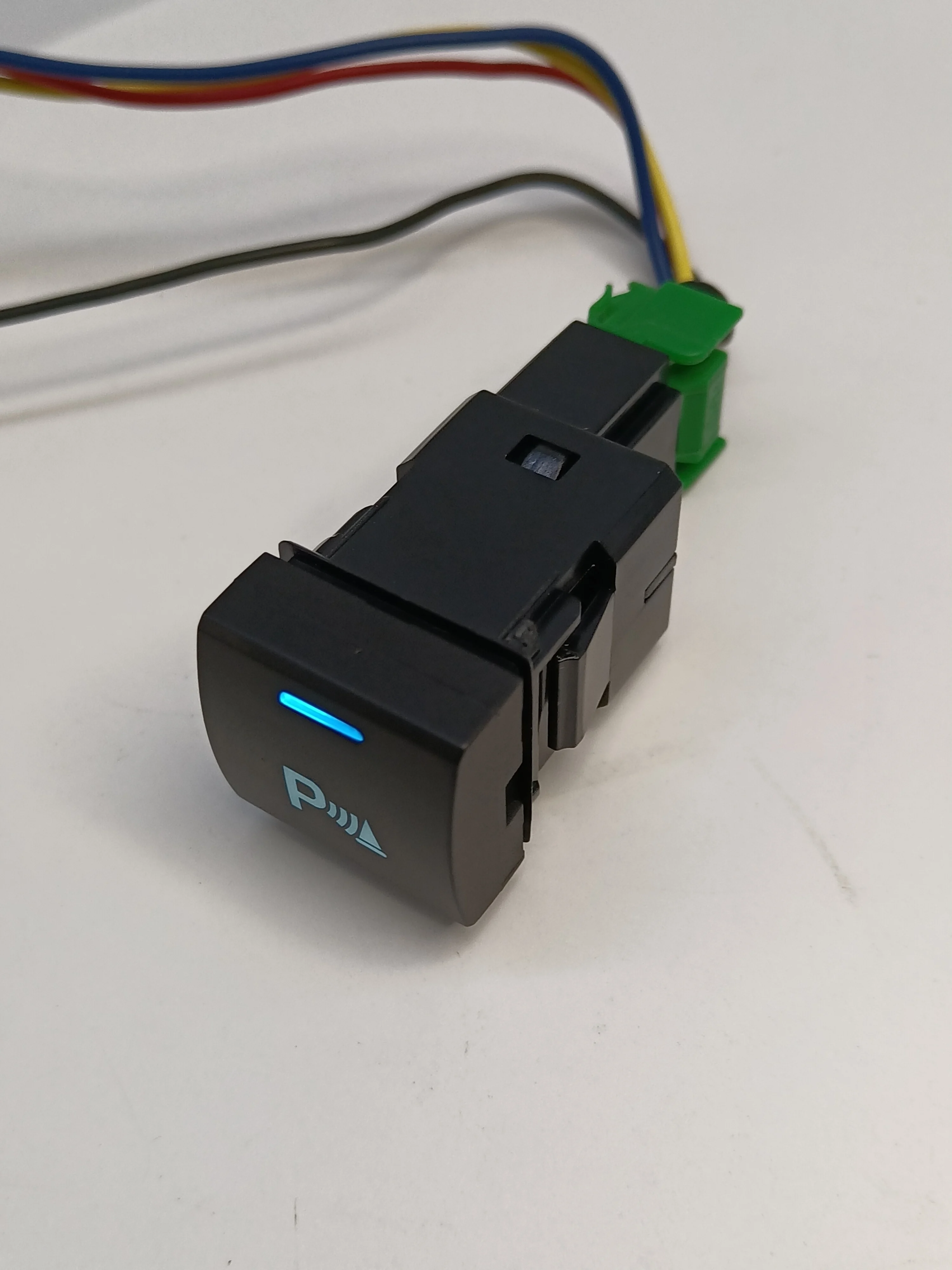 22.5mm Factory Button 5 Pin Back Light Switch For Automobile Camry ...