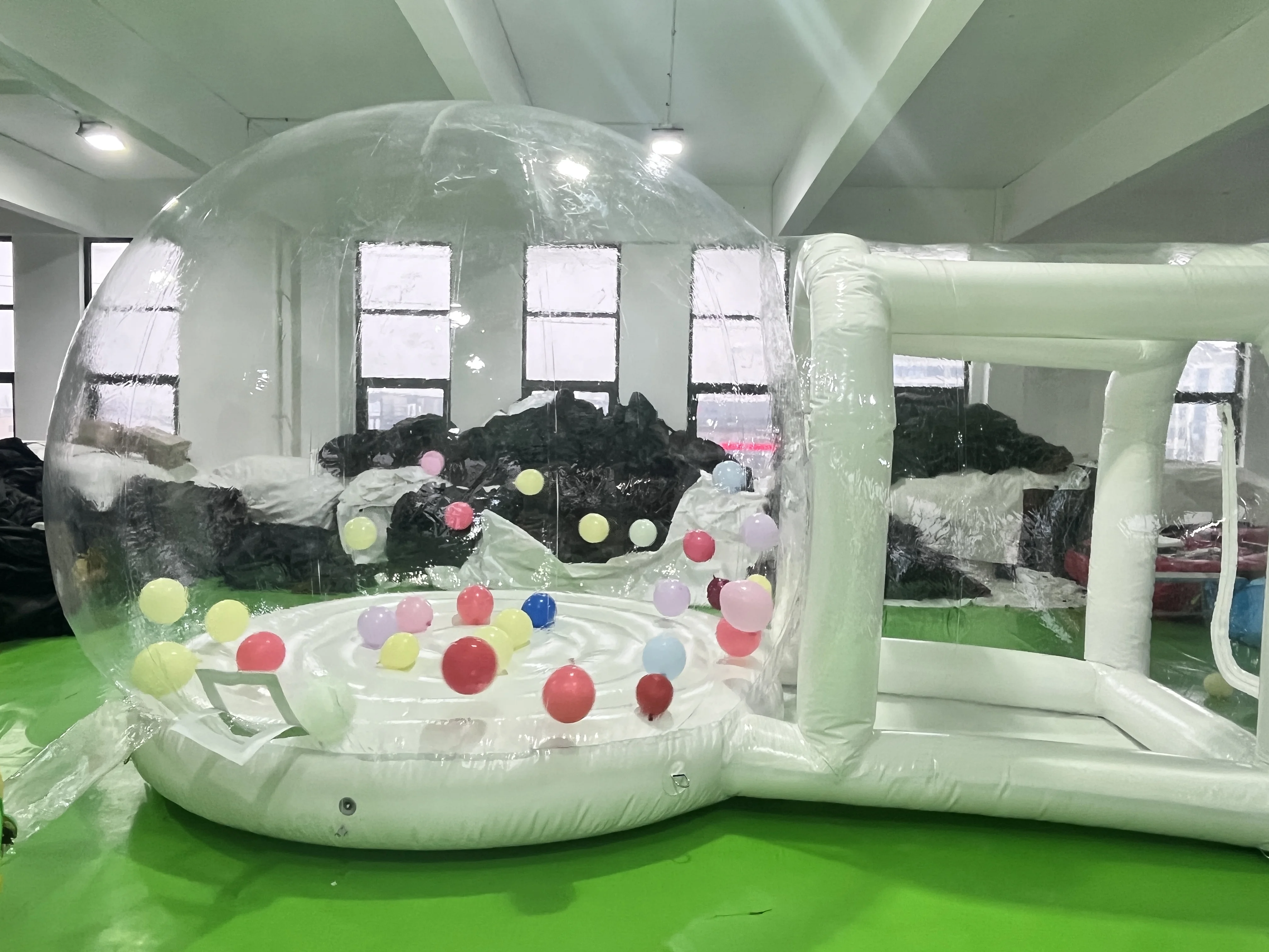 Luxury Bubble Dome Tent - Customizable Transparent Bounce House