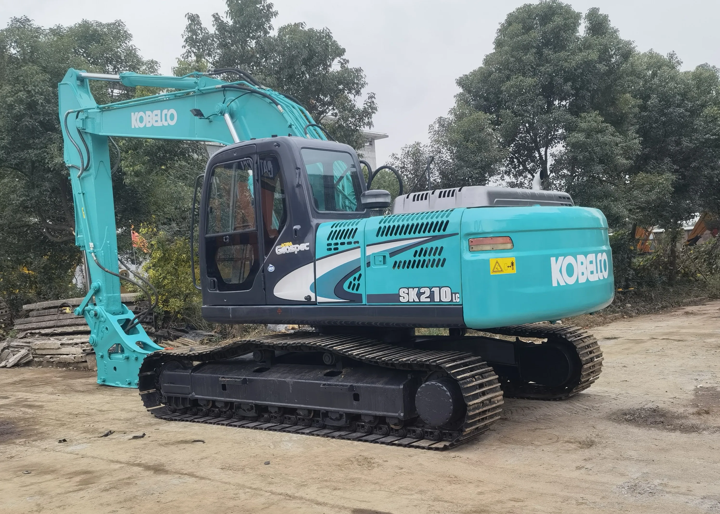 Used Kobelco Original Made Second Hand Engineering Machinery Sk210 Sk200-8 Sk240 Sk250 Excavator ...