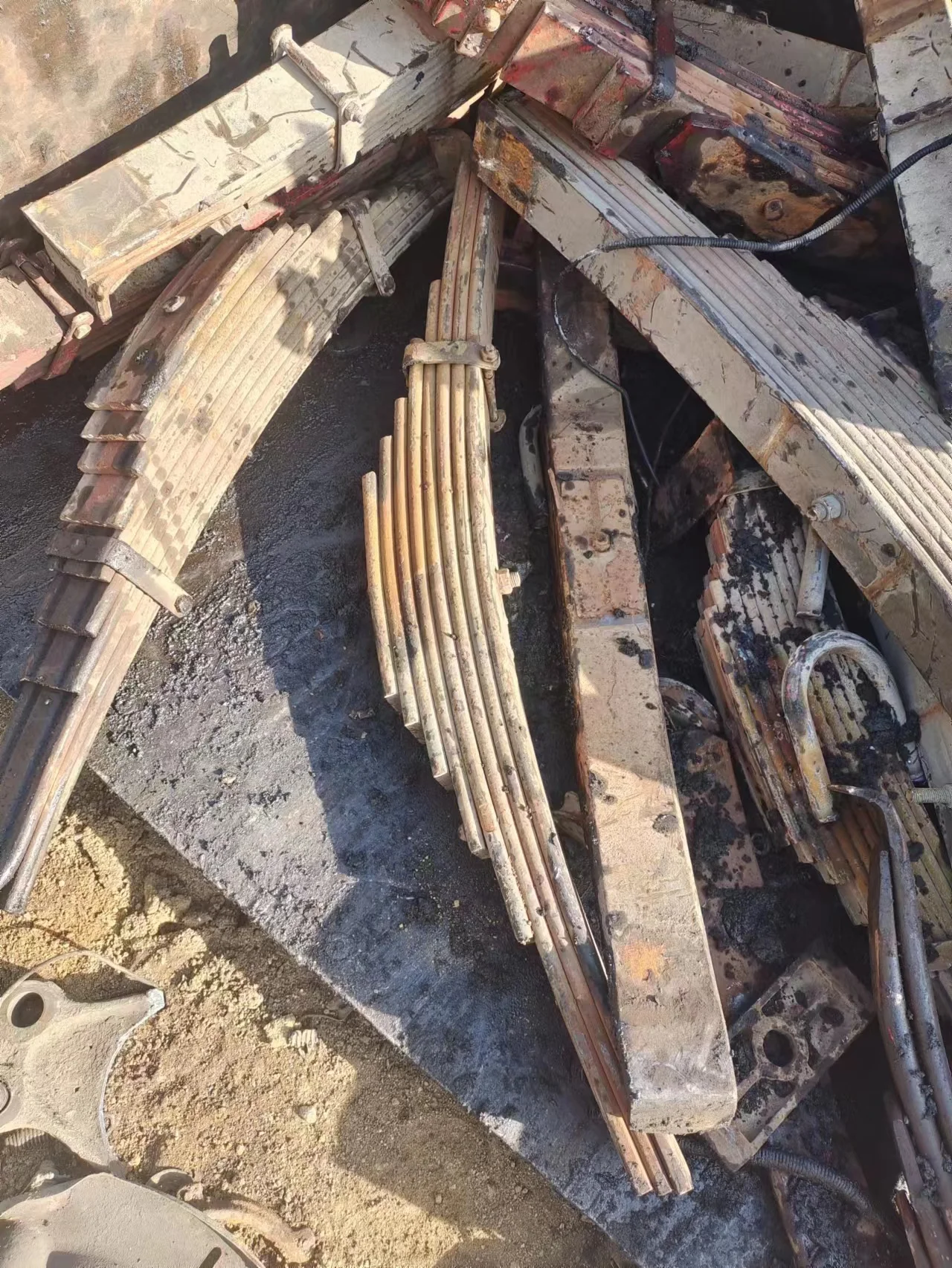 Wg9719520020 Used Leaf Springs For Sinotruk Howo Heavy Duty Truck ...