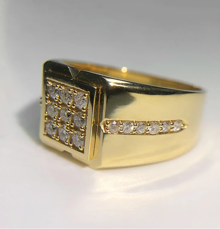 Hip-hop Ring for Men and Women - 18K Gold & Cubic Zircon