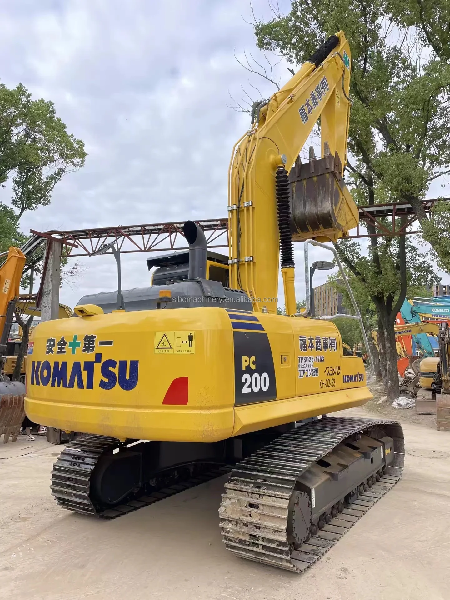 Used Komatsu Pc200-8 Almost New Japan Komatsu Used Excavator Original ...