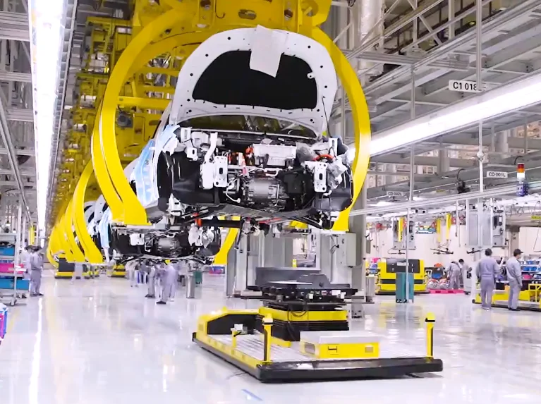 DFSK Electric Minibus 8 Seater - Fast Charging & Comfort