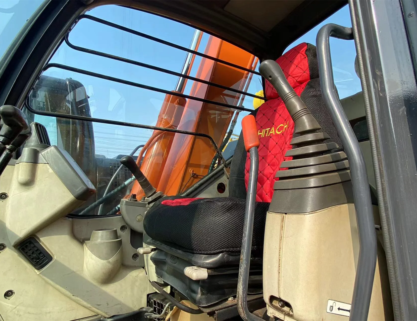 Japanese Used Mini Excavator Hitachi Zx70 7 Ton Hitachi Zx70 Used ...