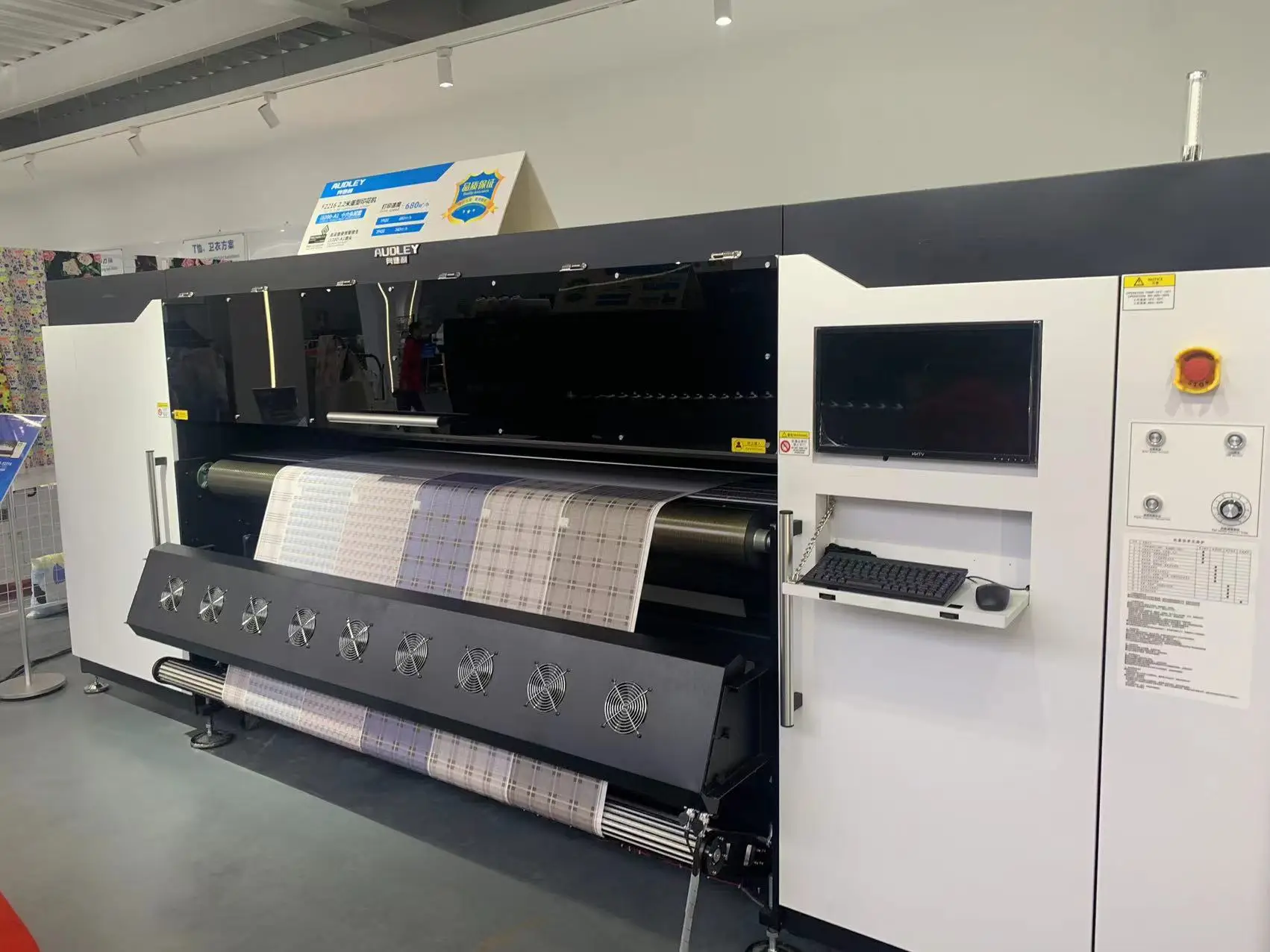 Yinstar 3.2m Large Format Printer I3200 Printhead 16 Head Roll-to-roll ...