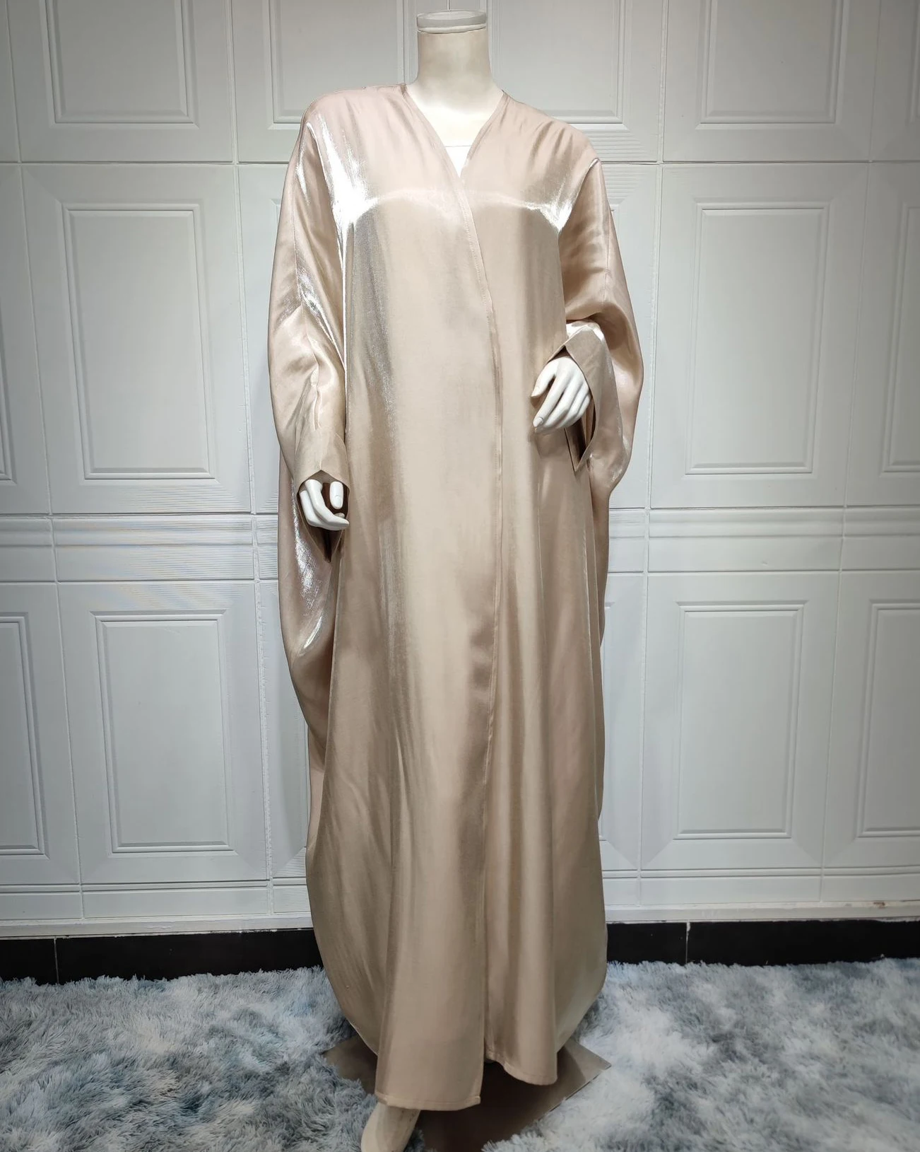 Shop Our 2024 Islamic Muslim Women Shiny Abaya Dubai Abaya