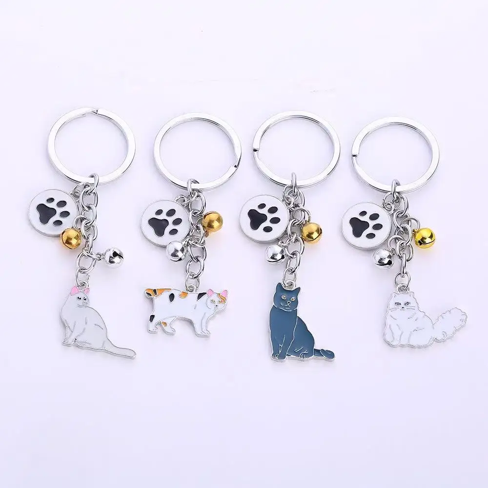 Cute Metal Cat Paw Keychain Vintage Style Fashionable Metal Bell ...