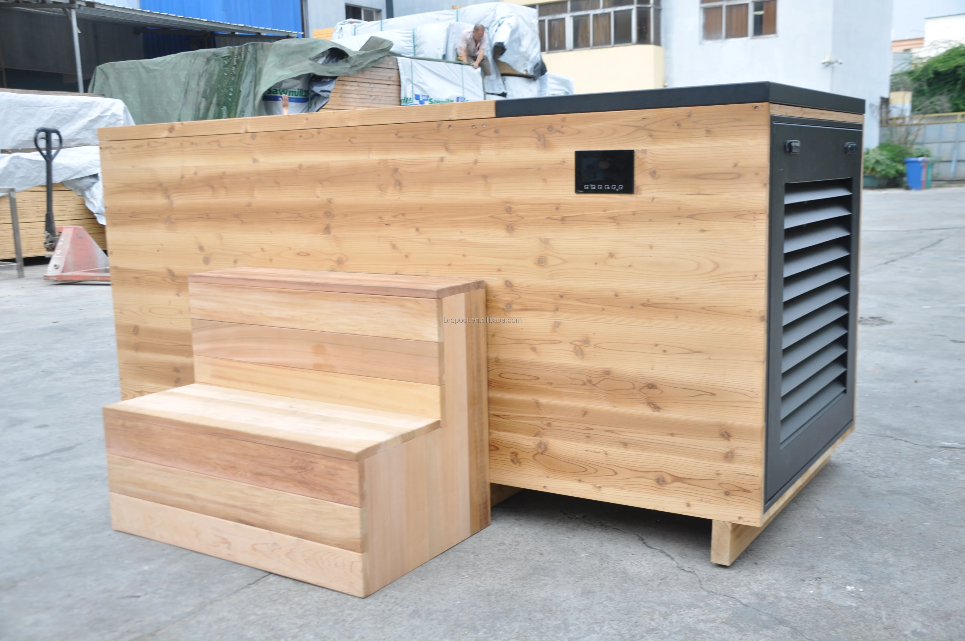 Modern Cedar Wood Ice Bath Spa Tub with Chiller - Ultimate Recovery