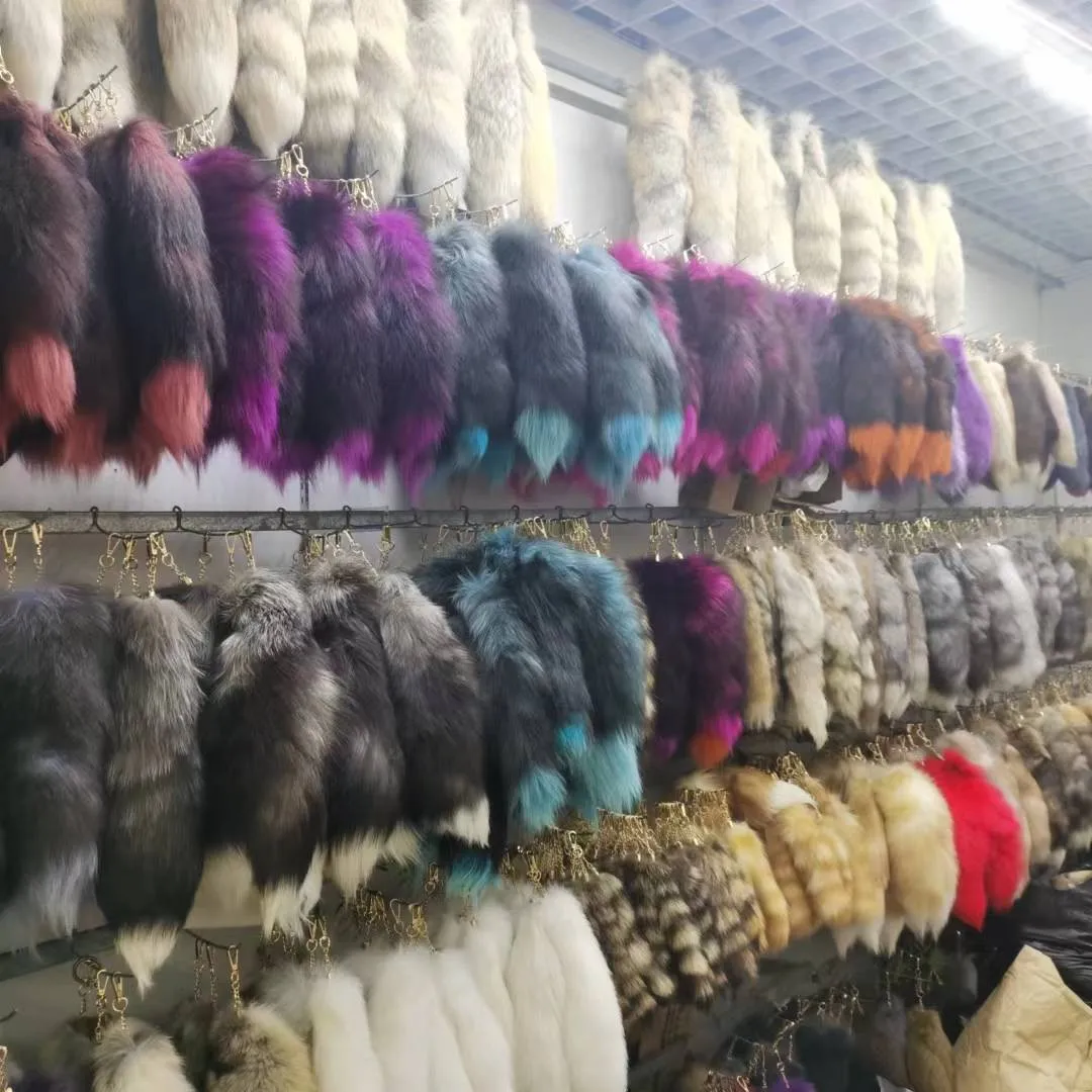 Wholesale Real Fox Tail 35-45cm Fluffy Foxtail Animal Fur Tail For ...