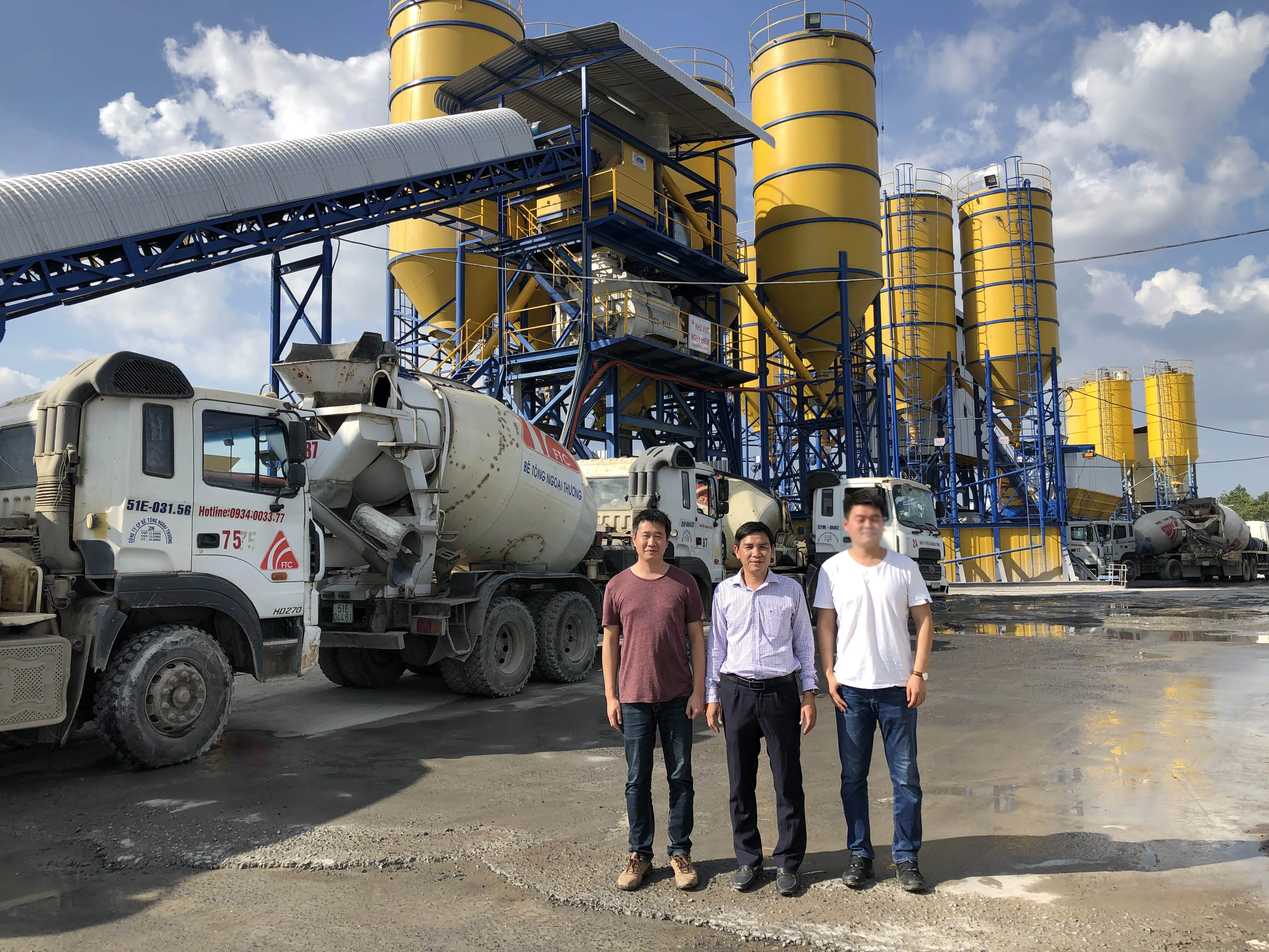 CO-NELE CHS1000 Twin Shaft Concrete Mixer - High Efficiency