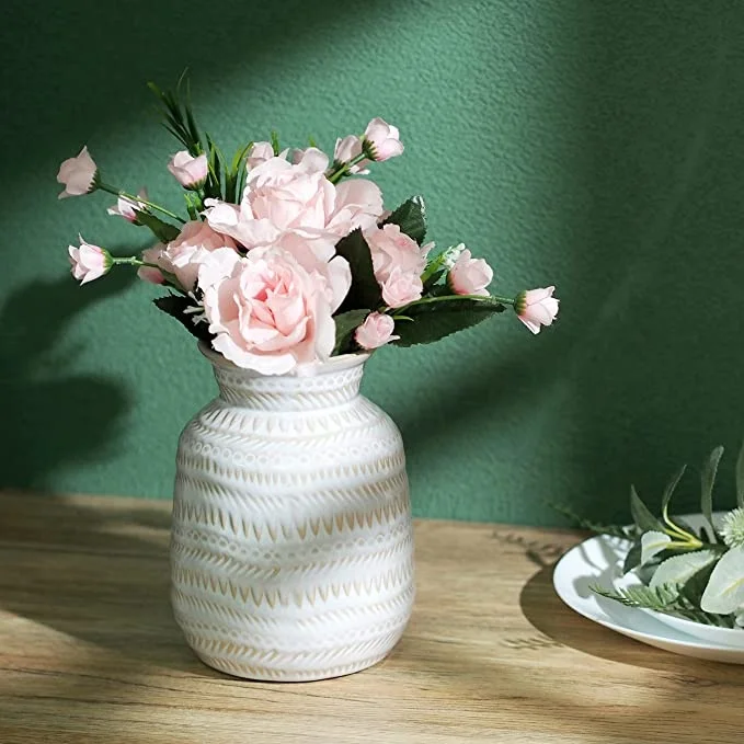 Modern Decorative Cream Ceramic Vase Ideal Gift For Weddings Party Spa ...