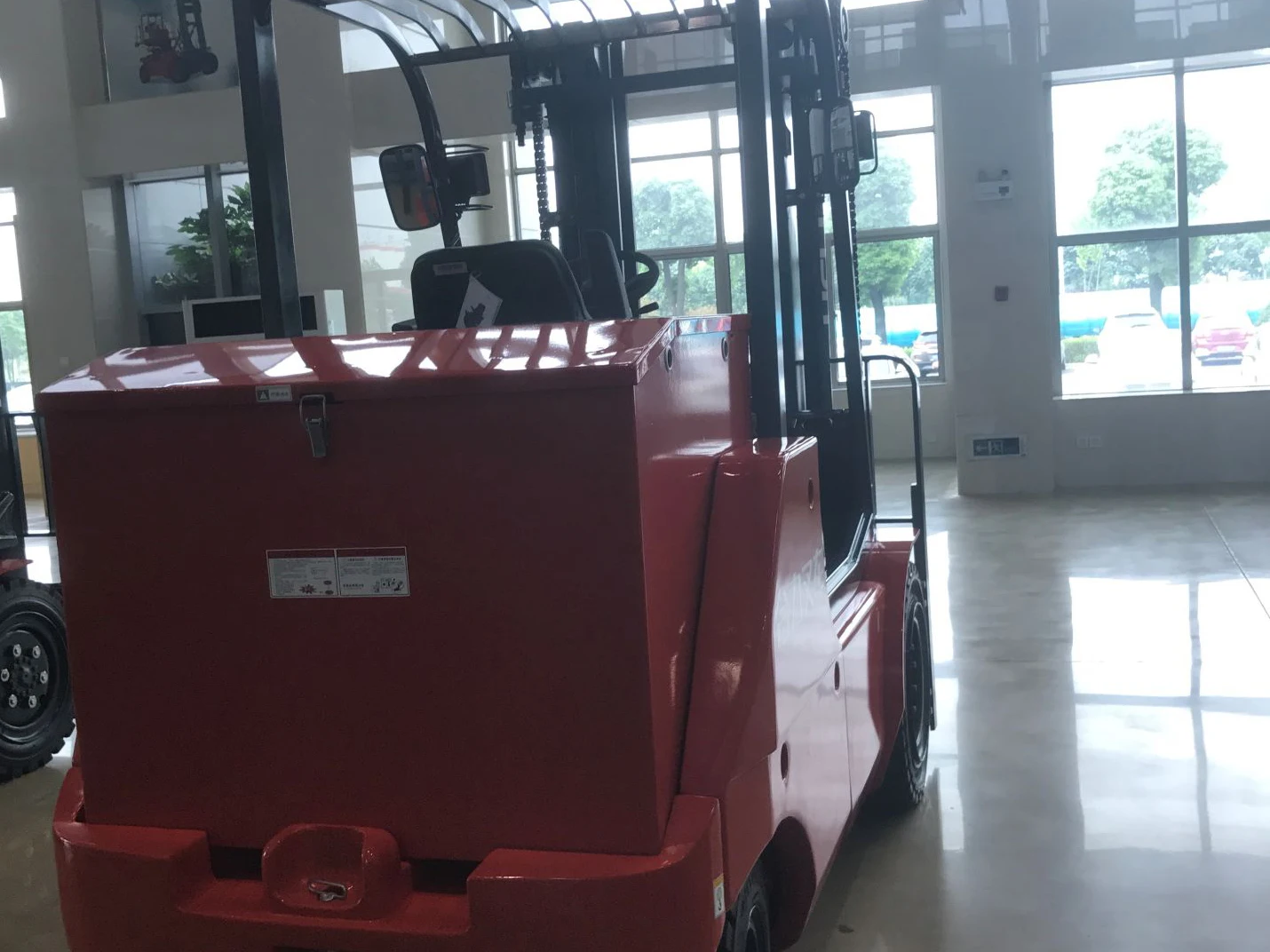 Heli 5 Ton Electric Forklift Cpd50 Durable Stable Battery Small ...