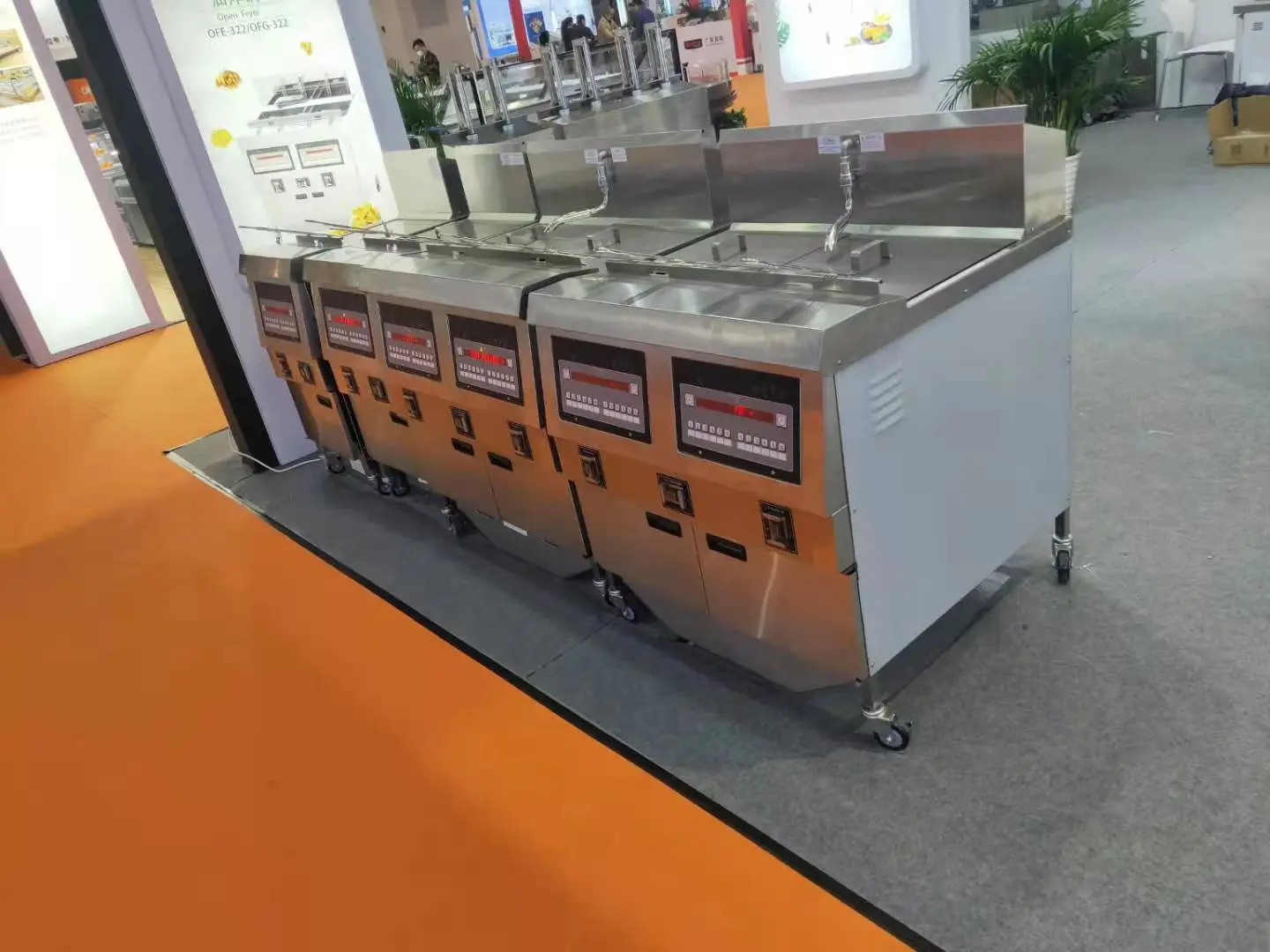 VF-100 Electric Chips Warmer - Ideal for Fast Food Restaurants