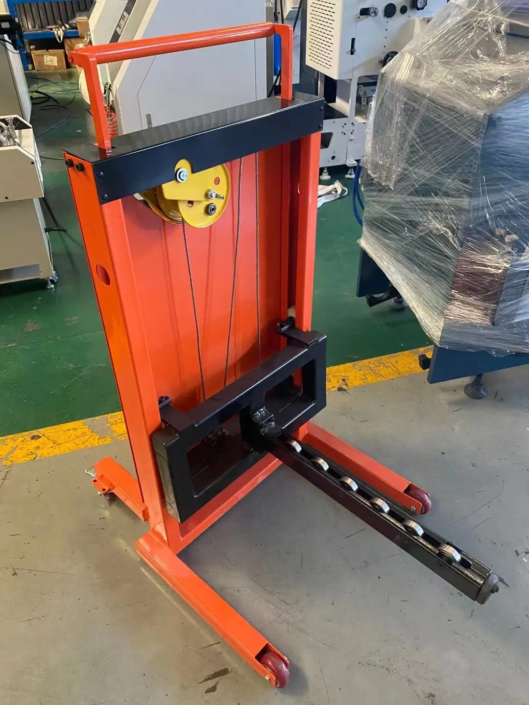 Manul Paper Roll Loading Lifter Loading Machine| Alibaba.com