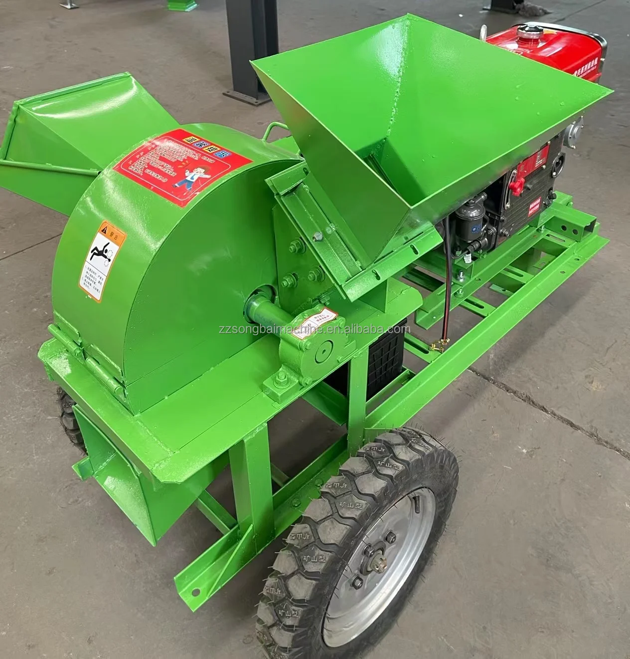 Mobile Diesel Model Tree Branches Chips Orchard Crusher Branch Wood ...