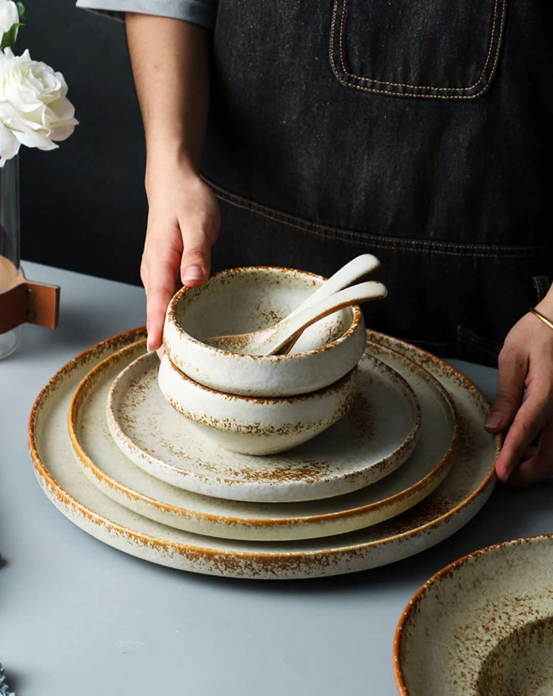 Wholesale Retro Milky White Ceramic Dinner Ware Set for Restaurant ...