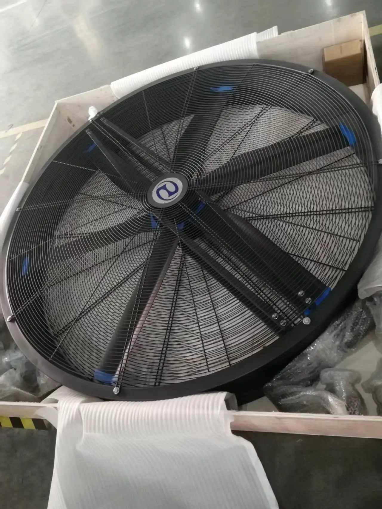 2m 6.5ft Big Size Portable Large Stand Fans For Gyms And Outdoor Events ...