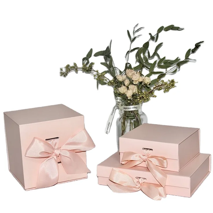 Magnetic Rigid Kraft Paper Gift Boxes Recycled Material UV Coating ...