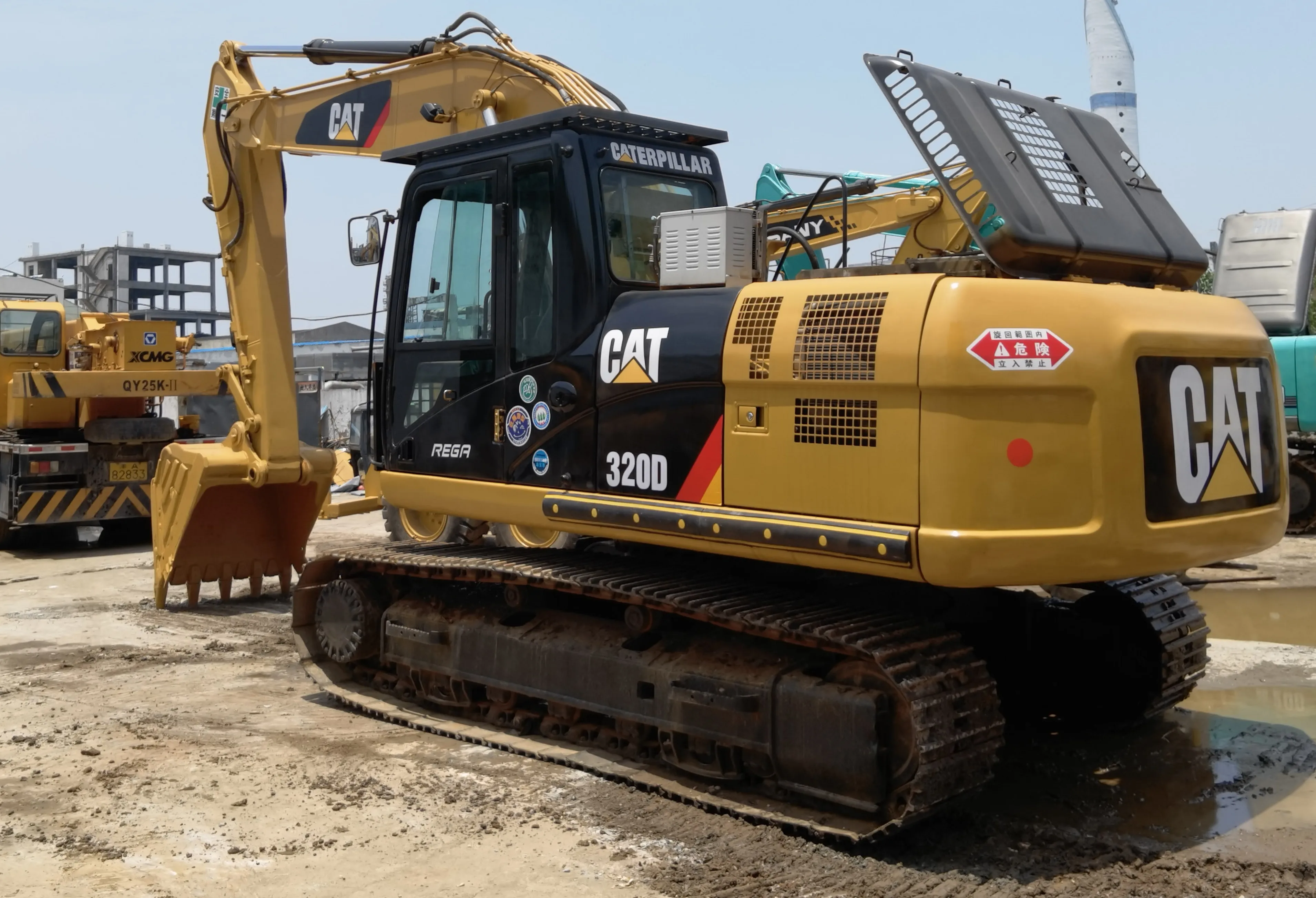Original Japan Used Cat 320d 320d2 Crawler Excavator Cat 320 Used ...