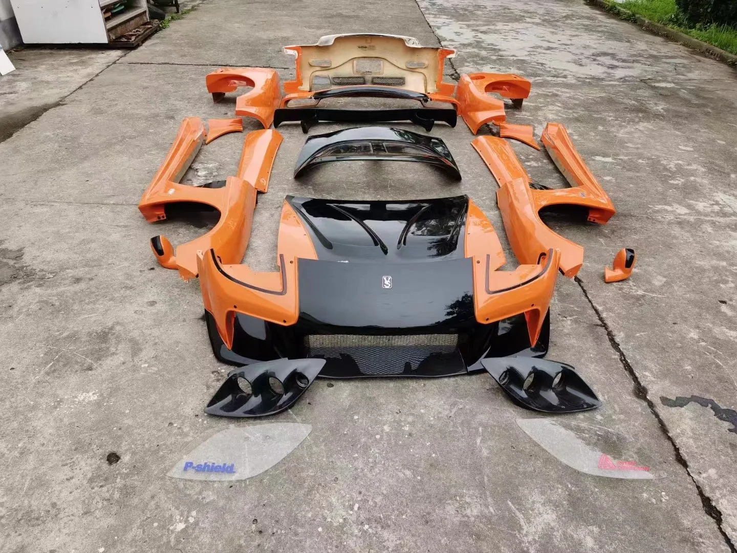 Mazda RX7 Body Kit - Upgrade with Ronghuang Spoilers