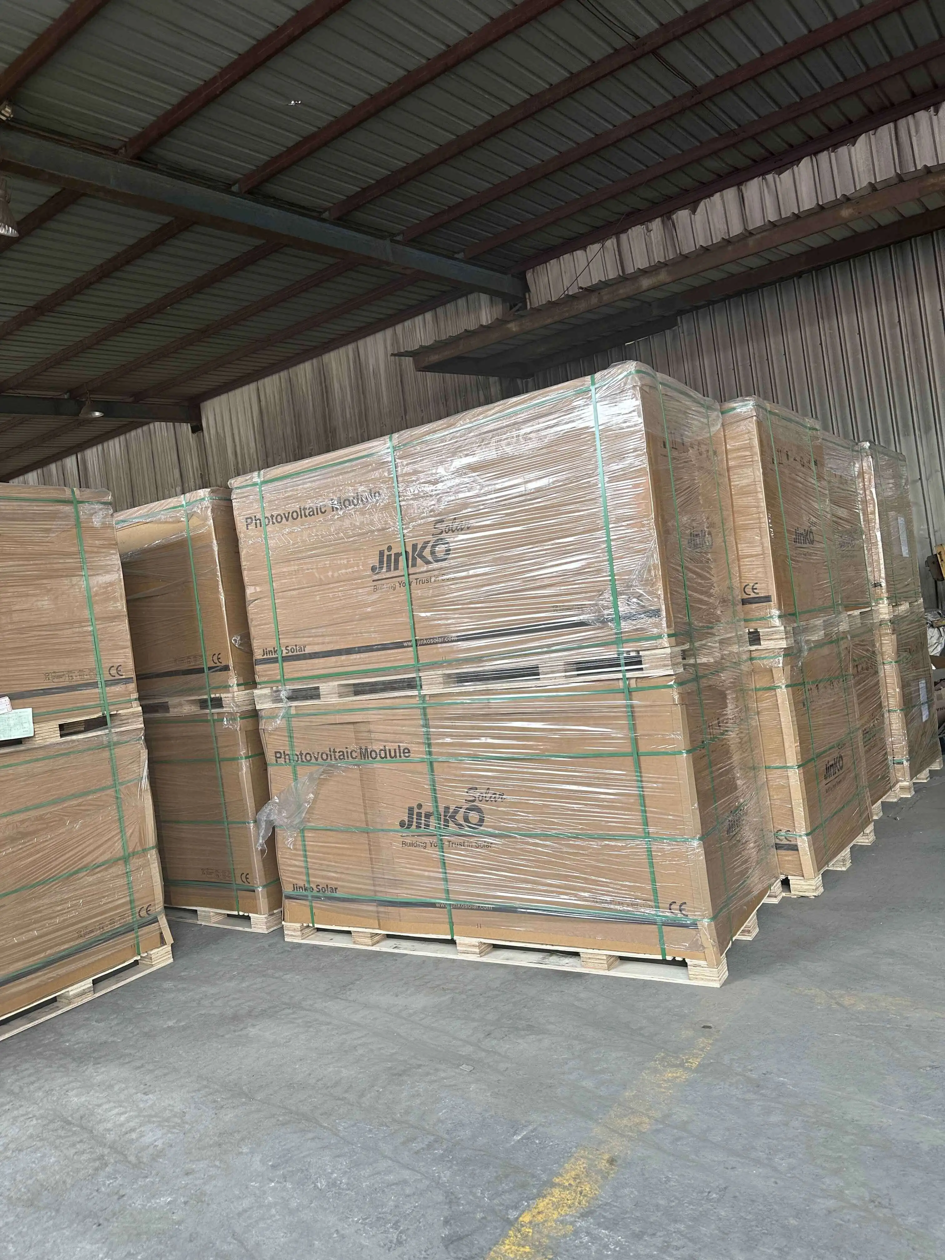 Jinko All Black Single Glass Solar Panels All Black 400 Watt Smbb ...