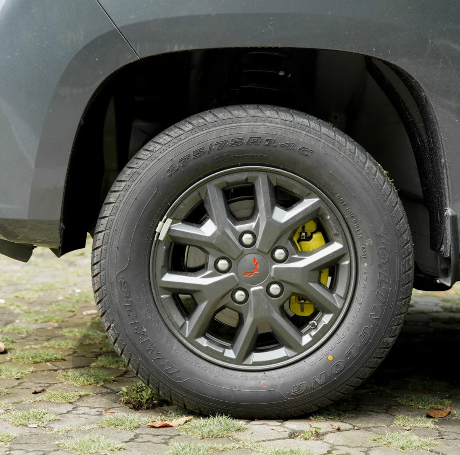 Wuling Journey Zhengtu 1.5l Gasoline Fr 4x4 Pickup Truck 5 Seats Mini ...