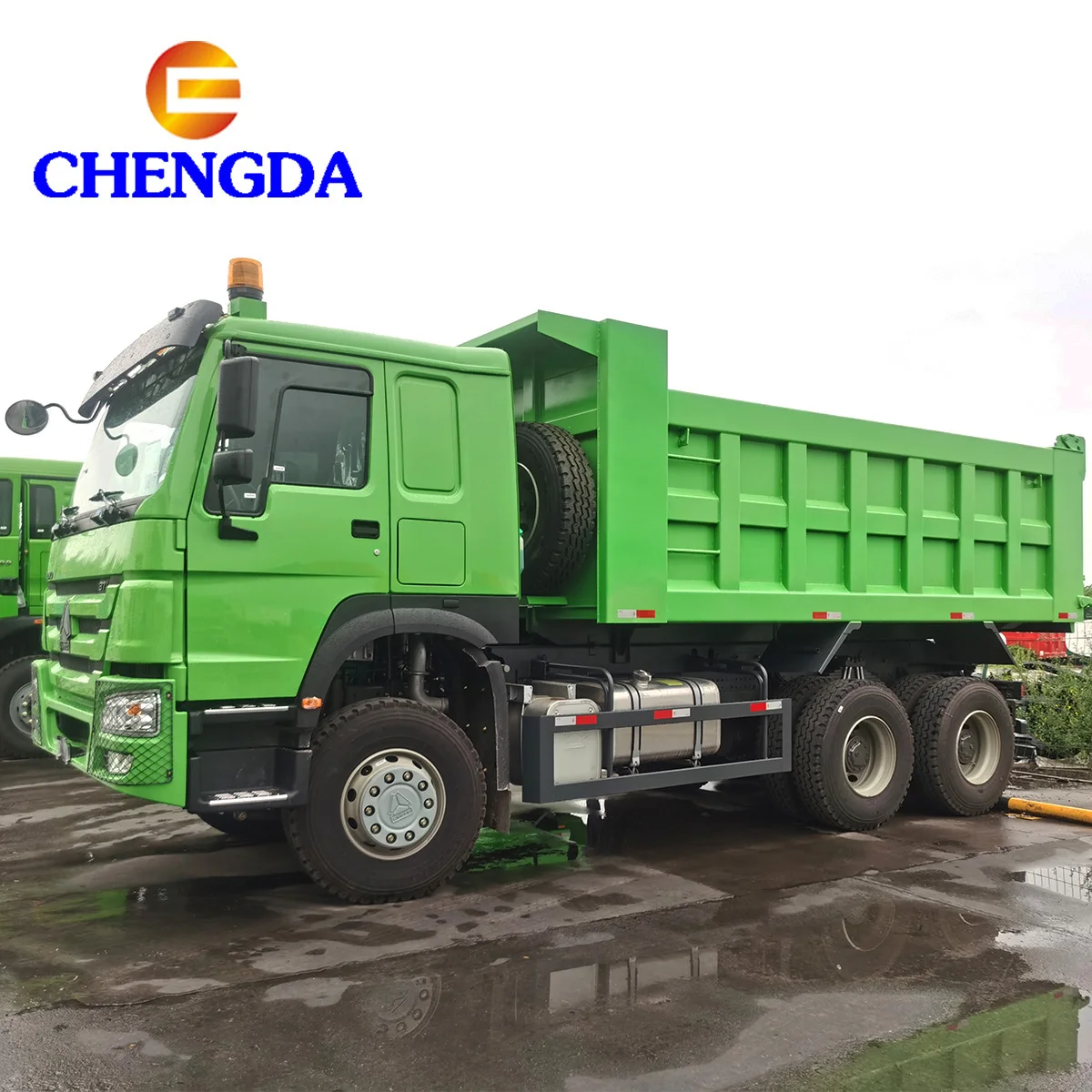 Cheap Price 6X4 Sinotruk Howo 400hp Camion Benne Tipper