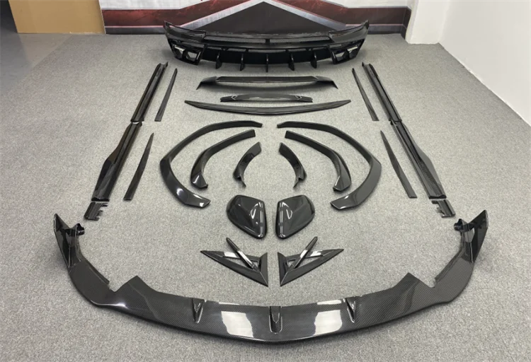 LAM URUS to M Body Kit - High-Quality Carbon Fiber Upgrade