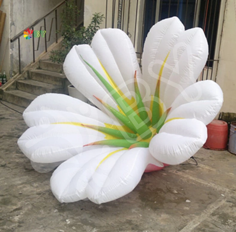 BOYAN Giant Inflatable Flower - Perfect for Festive Decor
