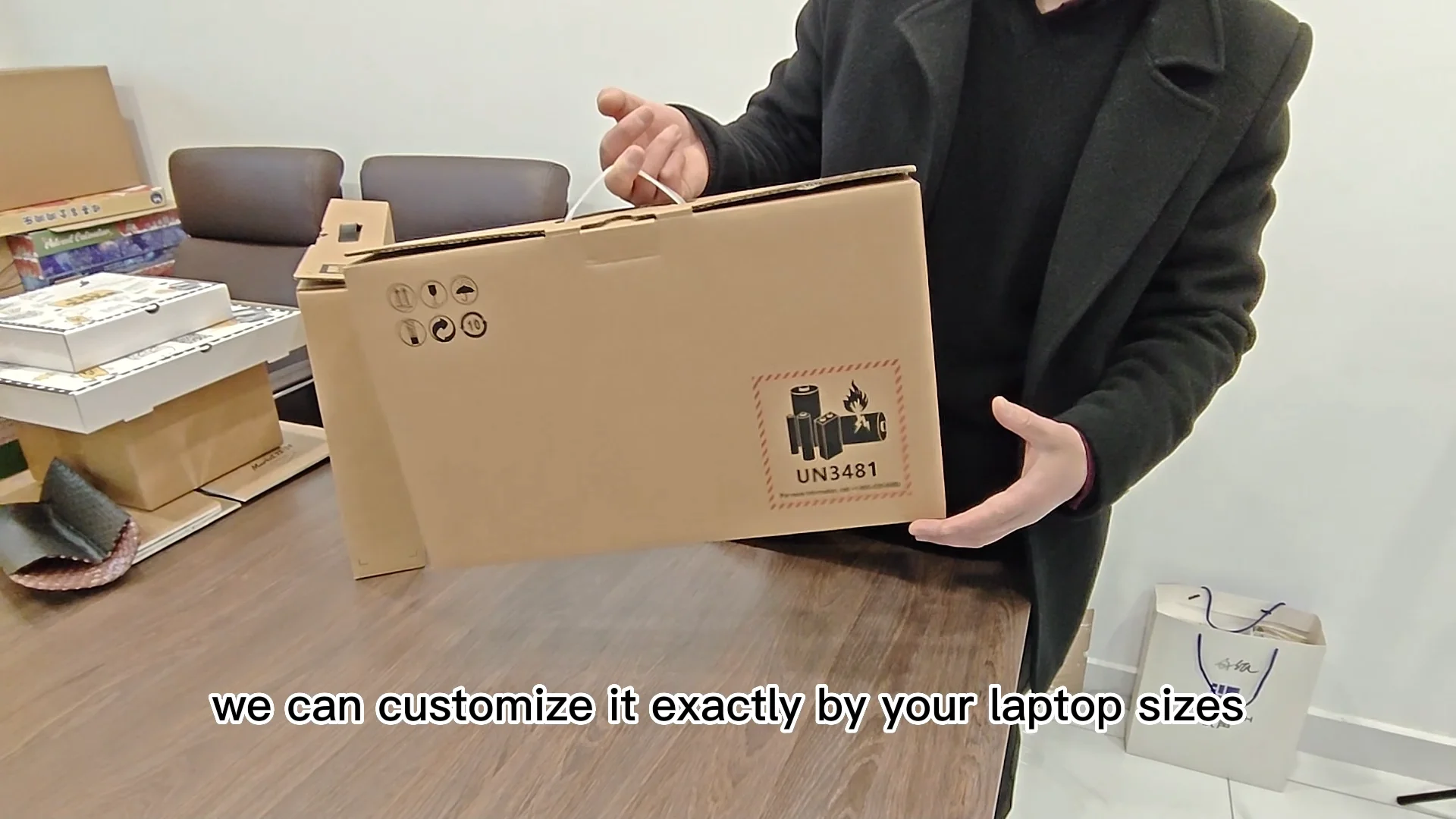Recyclable Custom Laptop Mailer Box With Handle Empty Carton Laptop ...