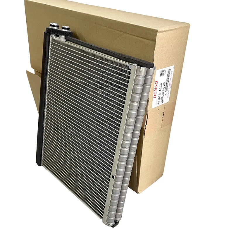 Auto AC Evaporator Air Cooler 447610-4230 for CROWN Car