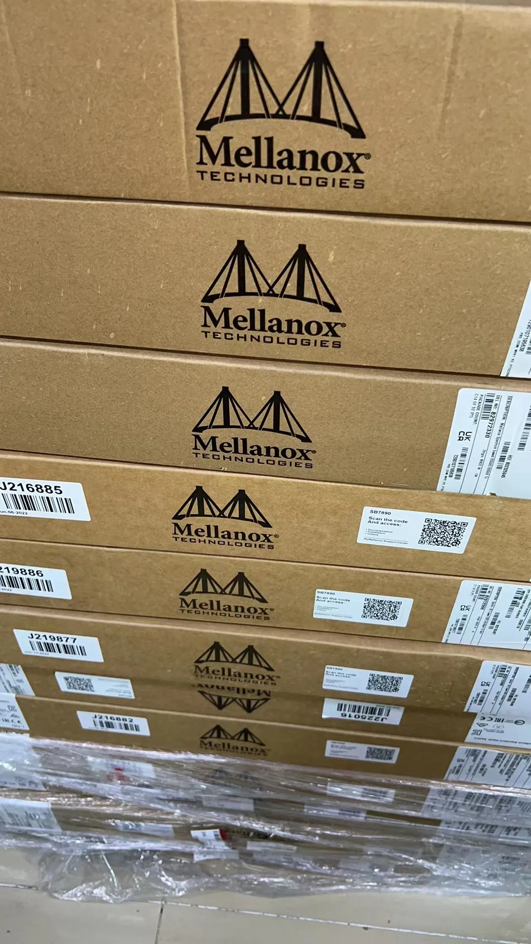 Mellanox MSB7890-ES2F - 36-Port Non-Blocking EDR 100gb/s Switch